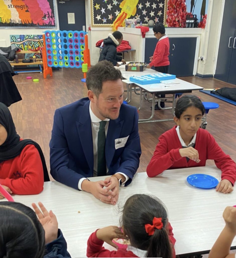 Labour will introduce breakfast clubs for every primary school in ...